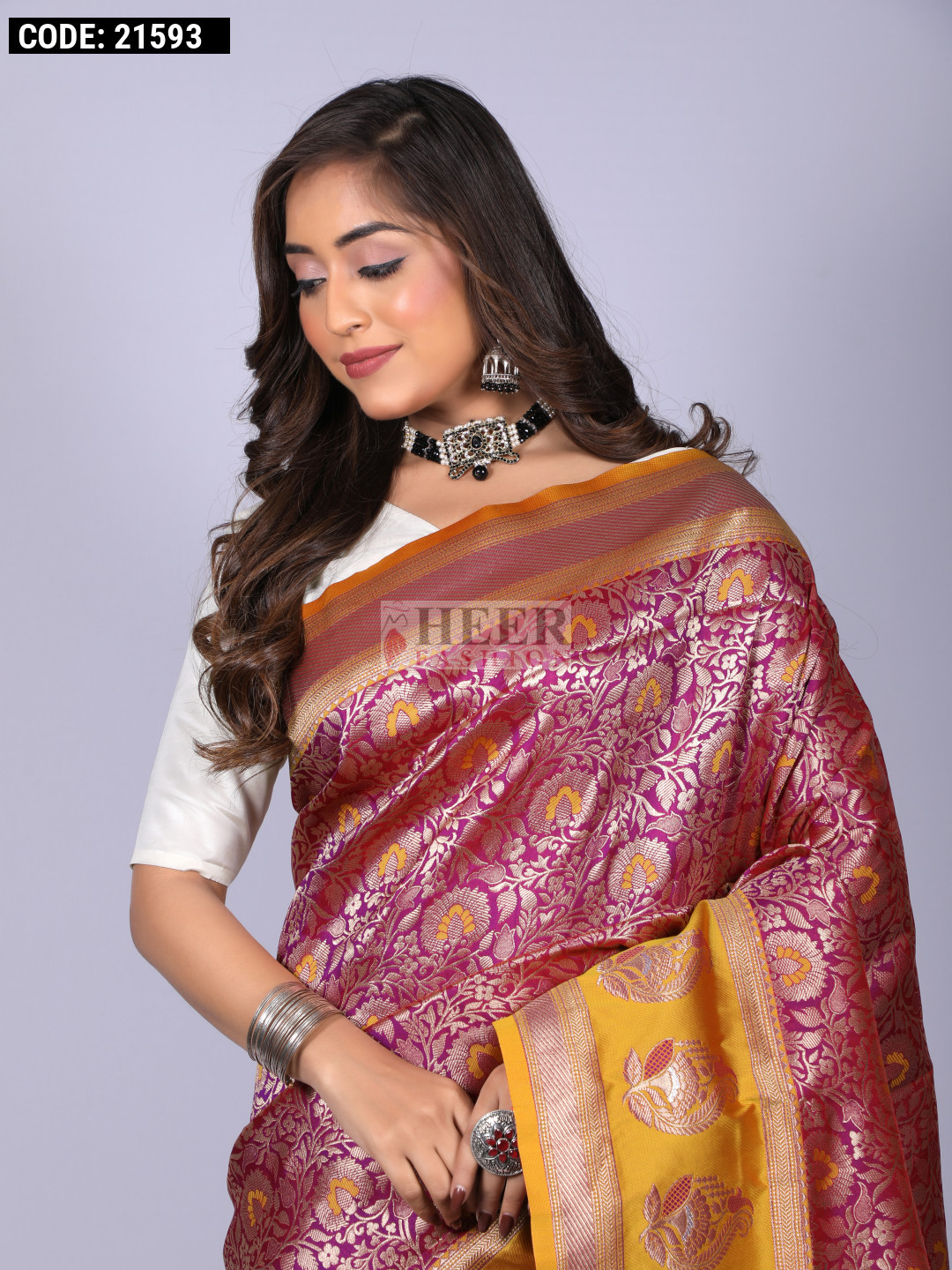 Magenta color kanchipuram silk saree with zari weaving work