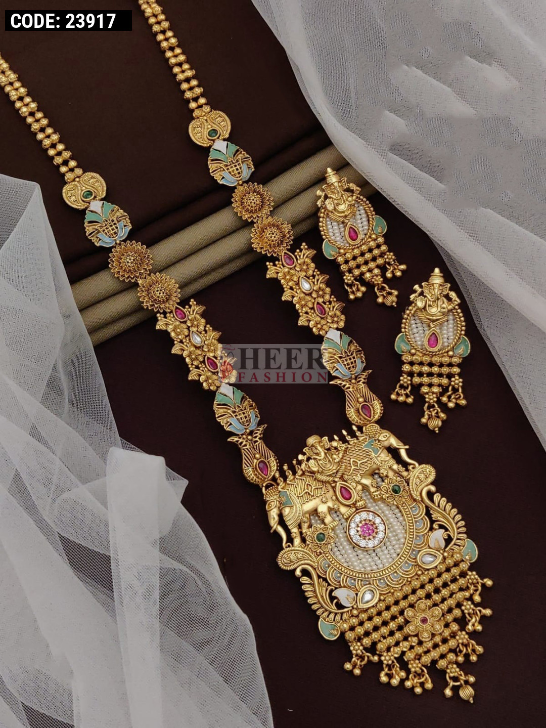 Heer Fashion Traditional Rajwadi Look Gold Plated Necklace Set