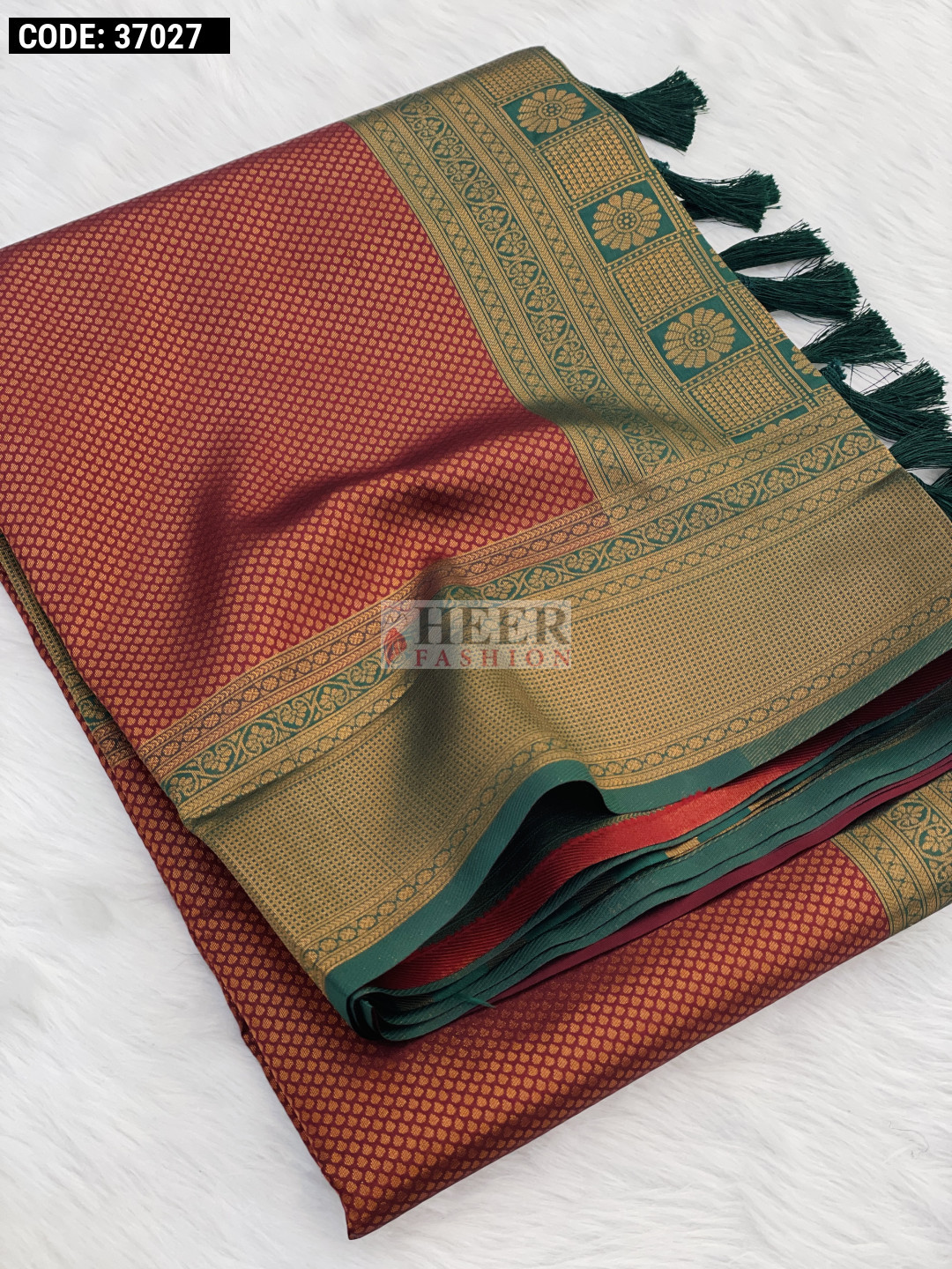 Maroon kubera pattu kanjivaram silk saree with zari weaving work