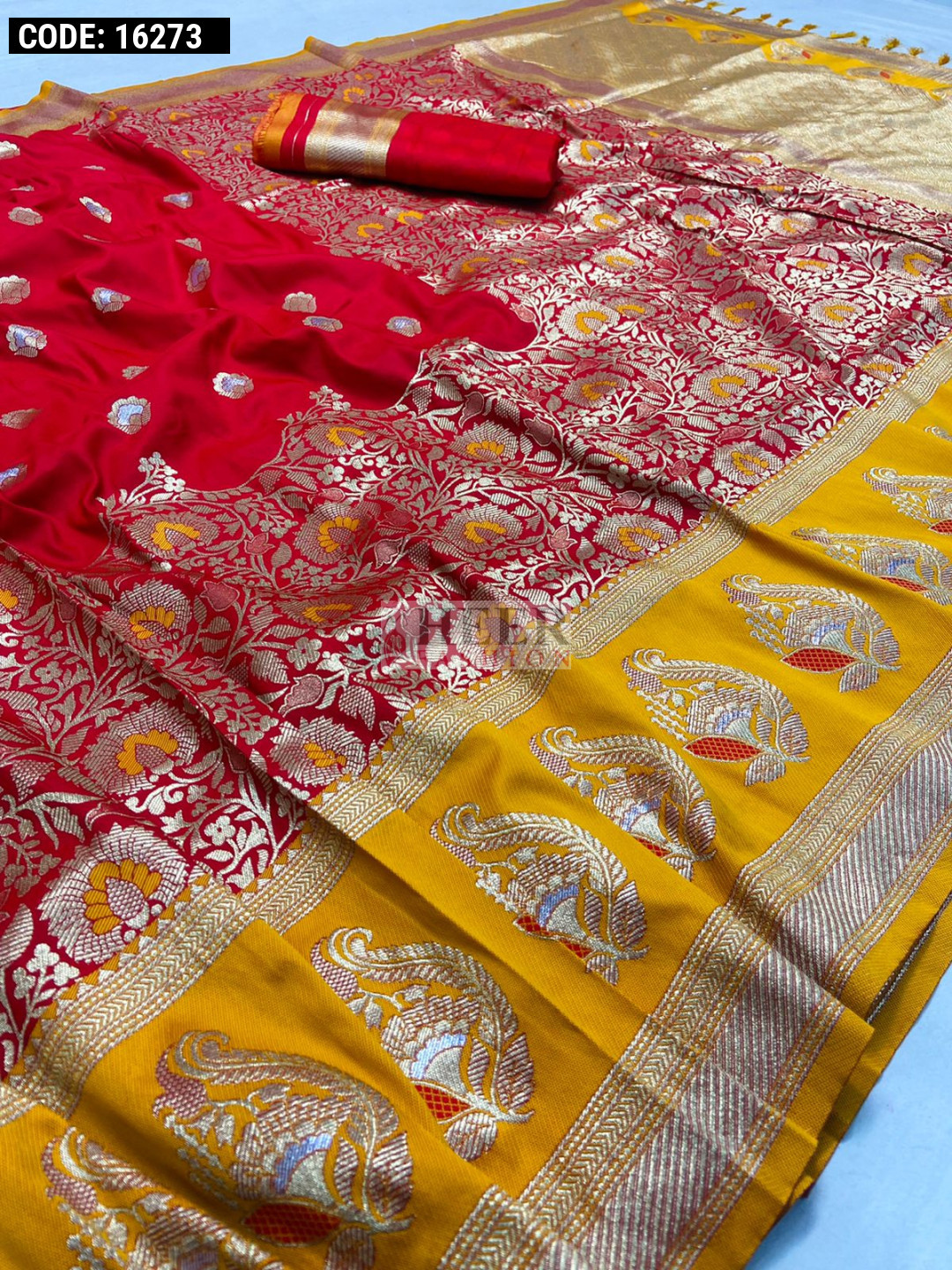 Red color kanchipuram silk saree with zari weaving work