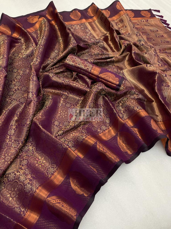 Magenta color kanjivaram silk saree with zari weaving work