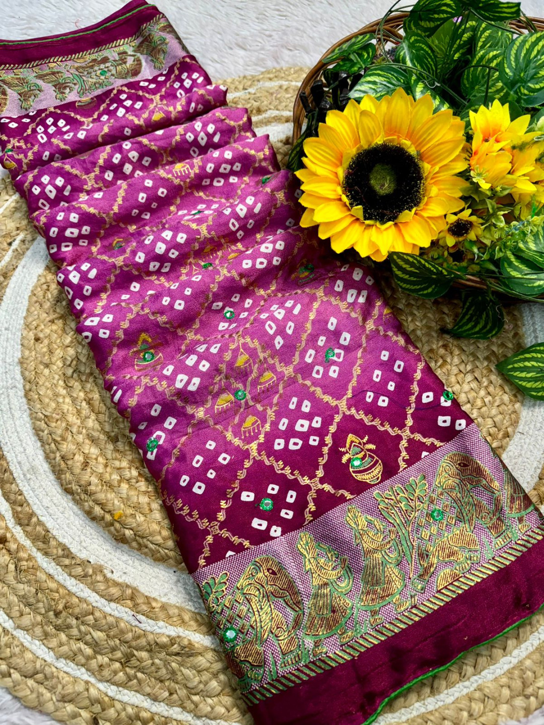 Magenta soft hand bandhej bandhani saree